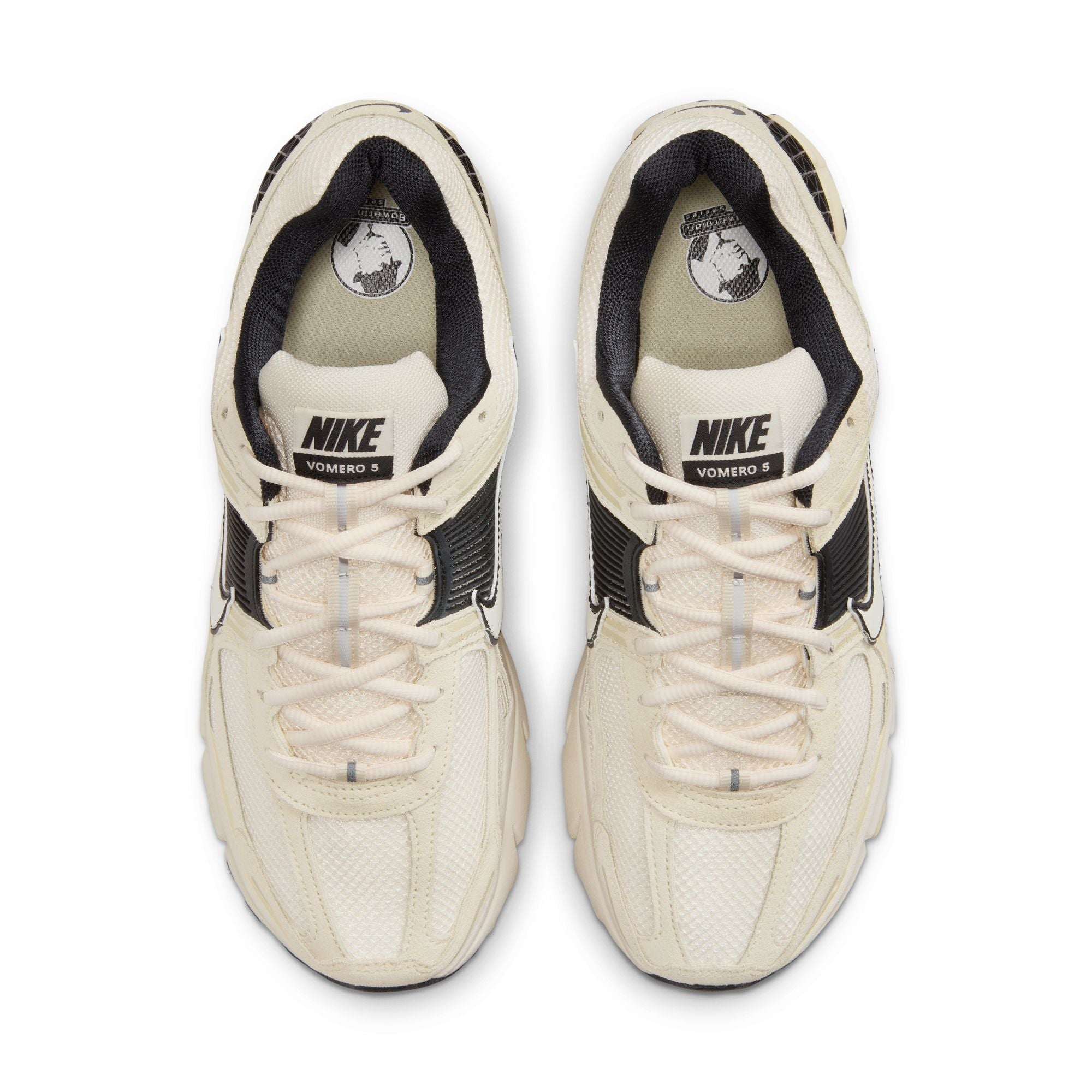 NIKE – Creme321